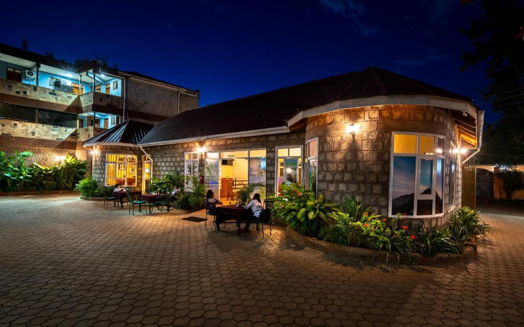 Mrimba Palm Hotel, Arusha